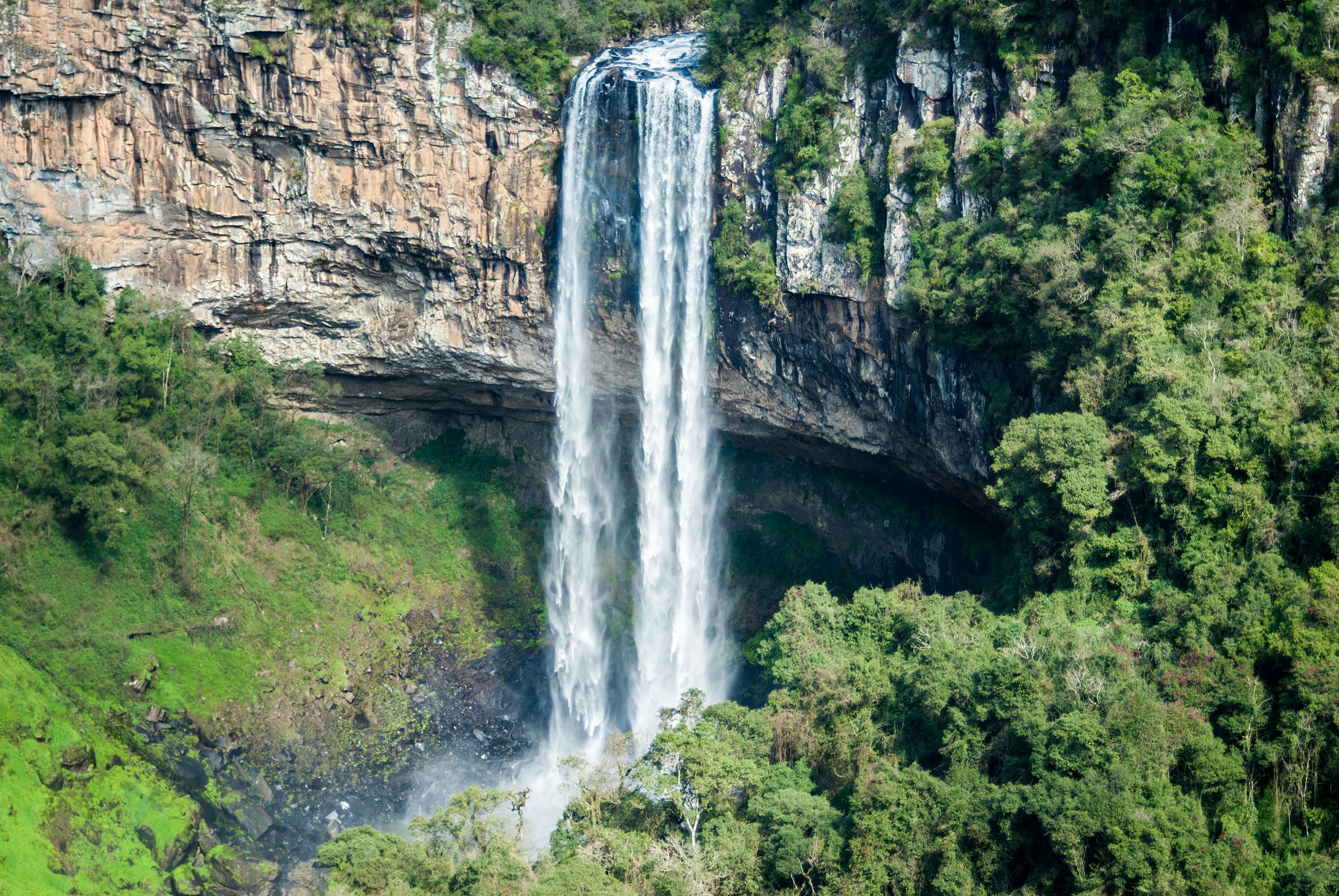 Caracol Falls, Brazil